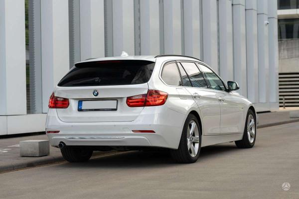 Balts BMW 320 2014 Viļņa, ar dzinēja tilpumu 2.00 L un nobraukumu 280 tūkst. km par 9500 €, foto 4 vietnē AUTOMOTO.COM.LV