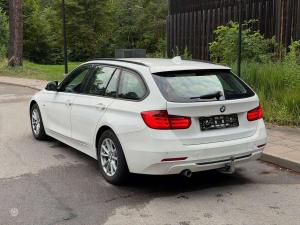 White BMW 320 2014 in Vilnius, with an engine capacity of 2.00 L and mileage of 270 thousand km for 5990 €, photo 5 on AUTOMOTO.COM.LV