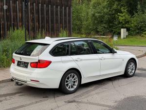 White BMW 320 2014 in Vilnius, with an engine capacity of 2.00 L and mileage of 270 thousand km for 5990 €, photo 9 on AUTOMOTO.COM.LV