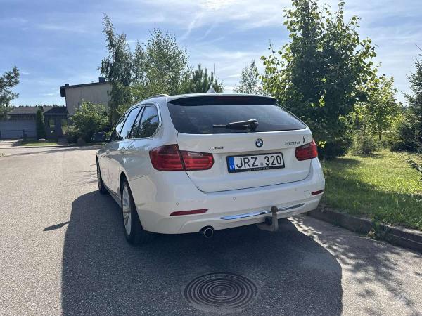 White BMW 320 2014 in Vilnius, with an engine capacity of 2.00 L and mileage of 357 thousand km for 7400 €, photo 9 on AUTOMOTO.COM.LV
