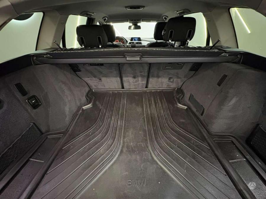 Balts BMW 320 2014 Marijampole, ar dzinēja tilpumu 2.00 L un nobraukumu 277 tūkst. km par 8999 €, foto 25 vietnē AUTOMOTO.COM.LV