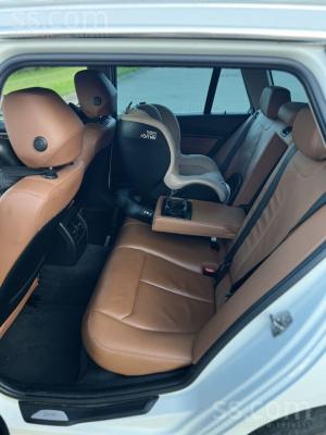 White BMW 320 2014 in Cesis, with an engine capacity of 2.00 L and mileage of 0 thousand km for 8850 €, photo 11 on AUTOMOTO.COM.LV