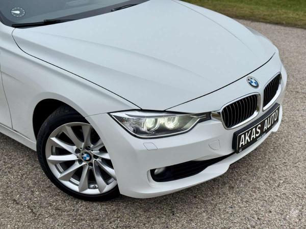 White BMW 320 2015 in Vilkaviskis, with an engine capacity of 2.00 L and mileage of 301 thousand km for 8200 €, photo 8 on AUTOMOTO.COM.LV