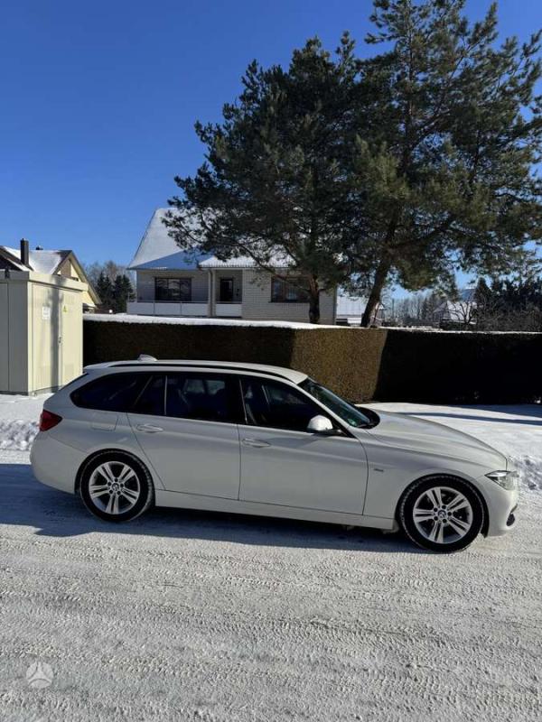 Balts BMW 320 2015 Vilkaviškis, ar dzinēja tilpumu 2.00 L un nobraukumu 243 tūkst. km par 9700 €, foto 3 vietnē AUTOMOTO.COM.LV
