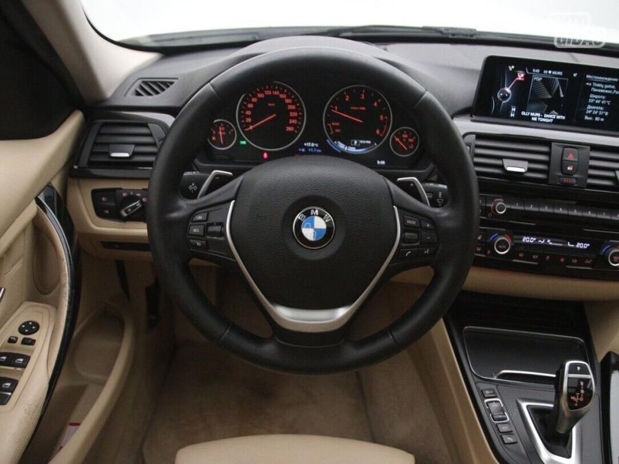 Balts BMW 320 2015 Viļņa, ar dzinēja tilpumu 2.00 L un nobraukumu 263 tūkst. km par 10999 €, foto 17 vietnē AUTOMOTO.COM.LV