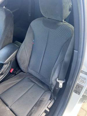 White BMW 320 2015 in Siauliai, with an engine capacity of 2.00 L and mileage of 204 thousand km for 12250 €, photo 19 on AUTOMOTO.COM.LV