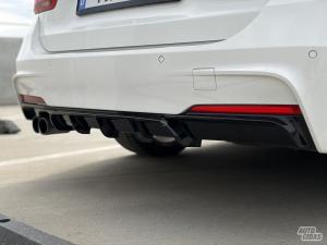 White BMW 320 2015 in Vilnius, with an engine capacity of 2.00 L and mileage of 355 thousand km for 10950 €, photo 15 on AUTOMOTO.COM.LV