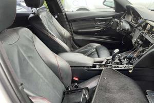 White BMW 320 2015 in Vilnius, with an engine capacity of 2.00 L and mileage of 315 thousand km for 6300 €, photo 12 on AUTOMOTO.COM.LV