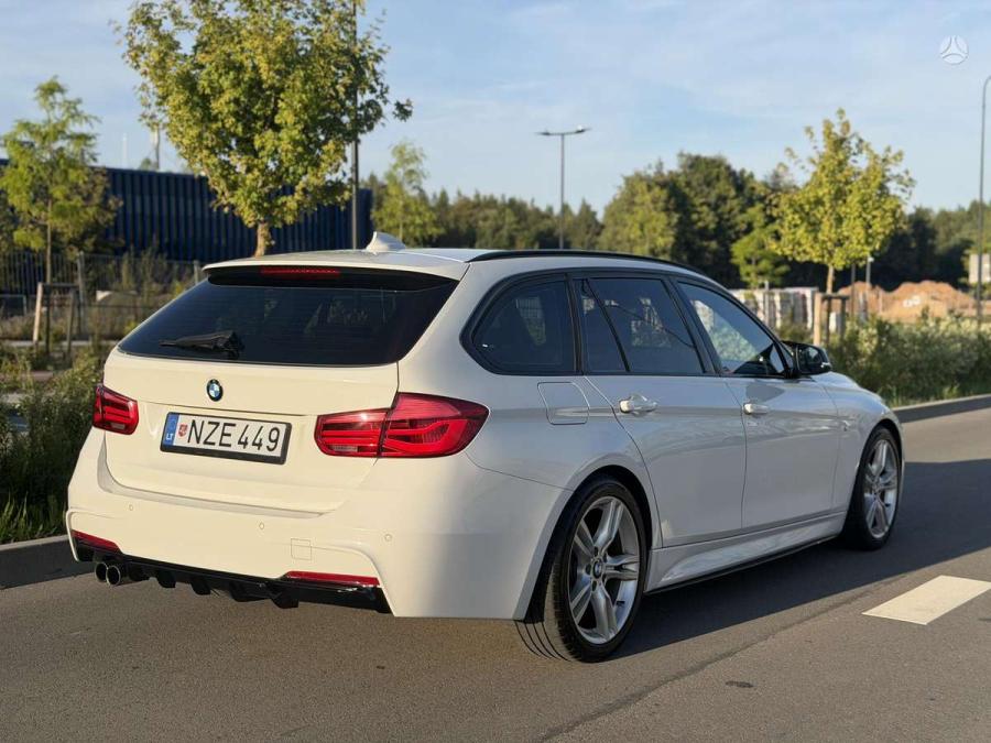 Balts BMW 320 2015 Viļņa, ar dzinēja tilpumu 2.00 L un nobraukumu 300 tūkst. km par 10800 €, foto 16 vietnē AUTOMOTO.COM.LV