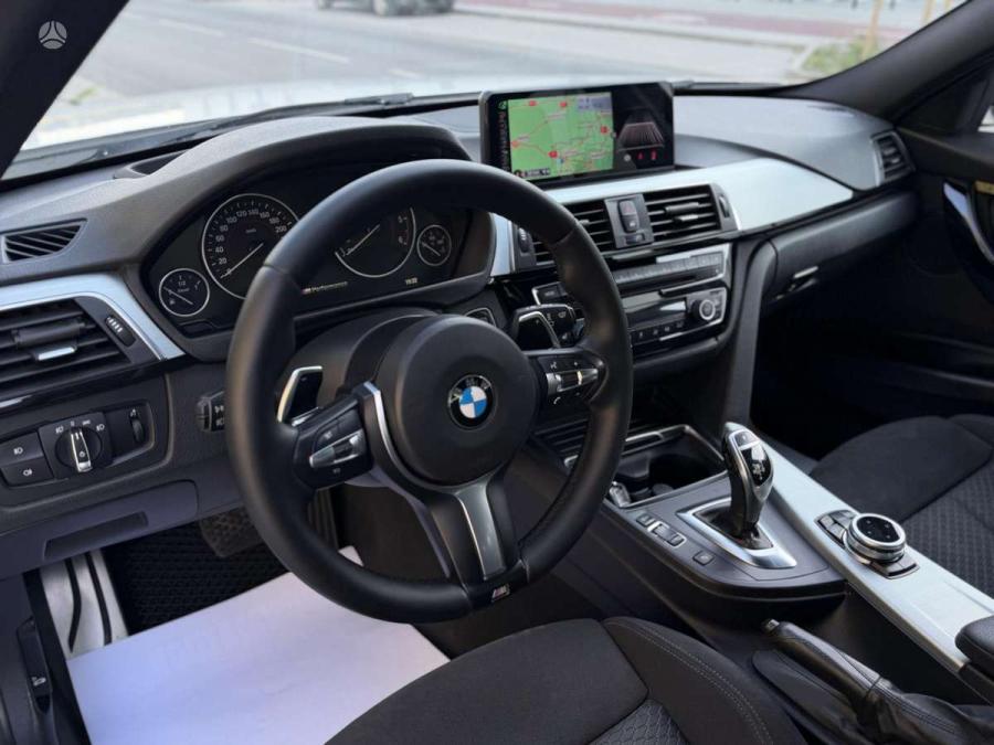 Balts BMW 320 2015 Viļņa, ar dzinēja tilpumu 2.00 L un nobraukumu 300 tūkst. km par 10800 €, foto 32 vietnē AUTOMOTO.COM.LV