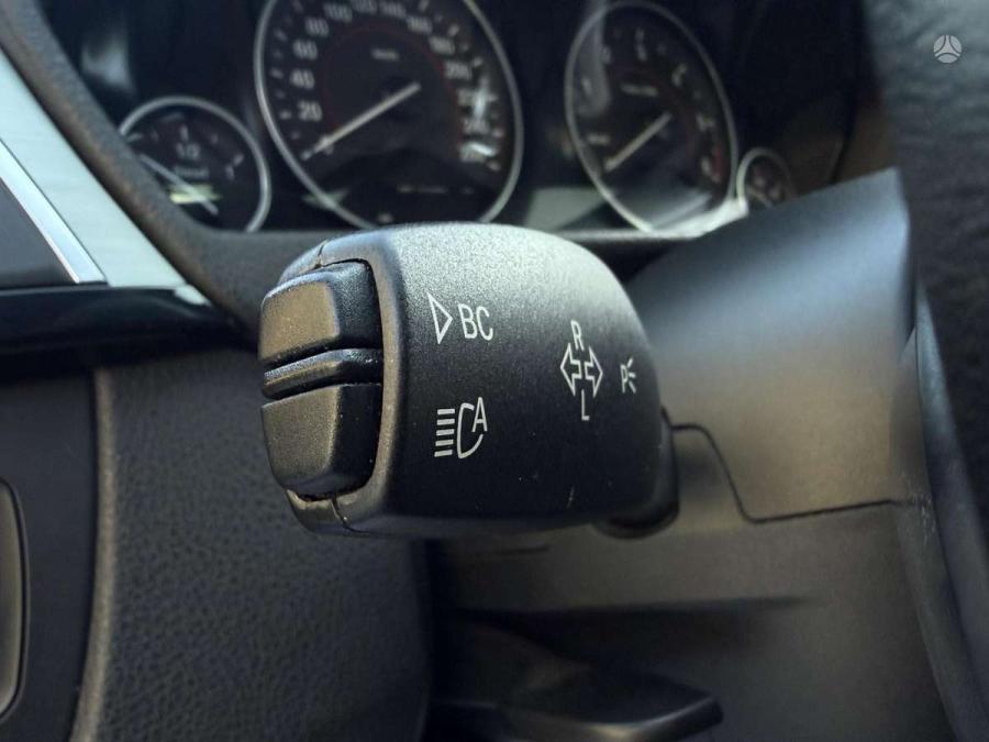 Balts BMW 320 2015 Viļņa, ar dzinēja tilpumu 2.00 L un nobraukumu 300 tūkst. km par 10800 €, foto 34 vietnē AUTOMOTO.COM.LV