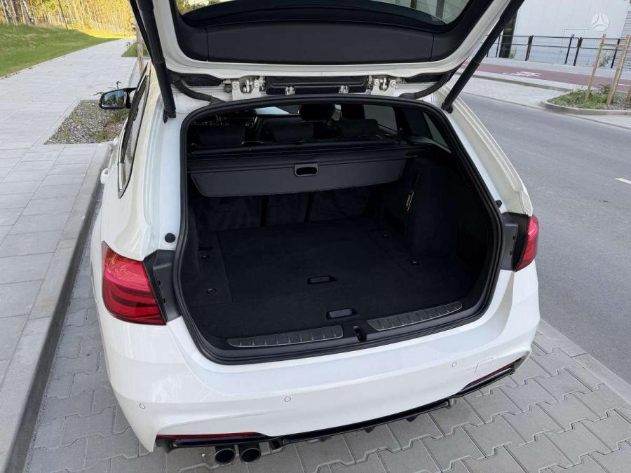 Balts BMW 320 2015 Viļņa, ar dzinēja tilpumu 2.00 L un nobraukumu 300 tūkst. km par 10800 €, foto 49 vietnē AUTOMOTO.COM.LV