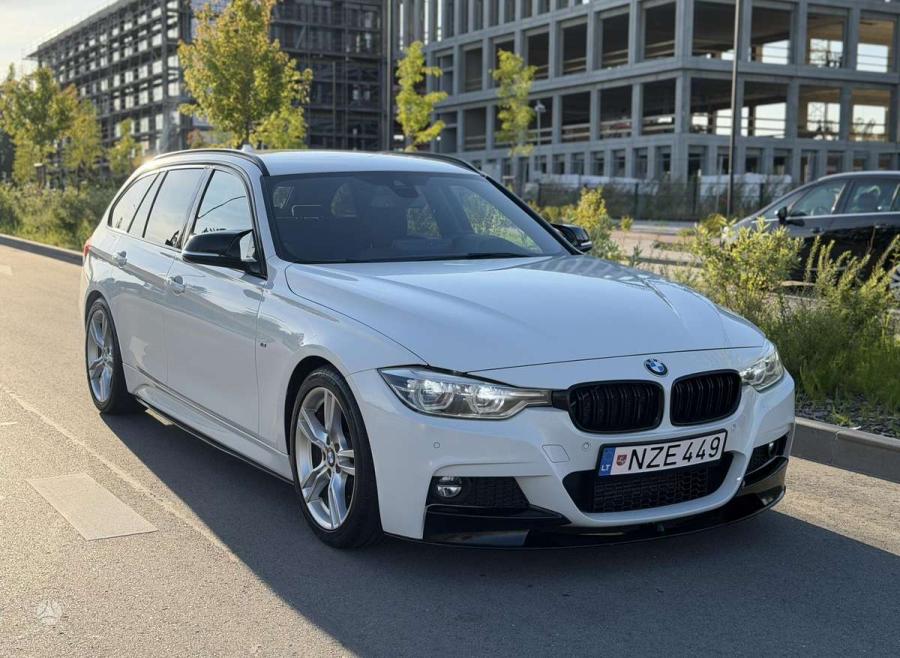 White BMW 320 2015 in Vilnius, with an engine capacity of 2.00 L and mileage of 300 thousand km for 10499 €, photo 1 on AUTOMOTO.COM.LV