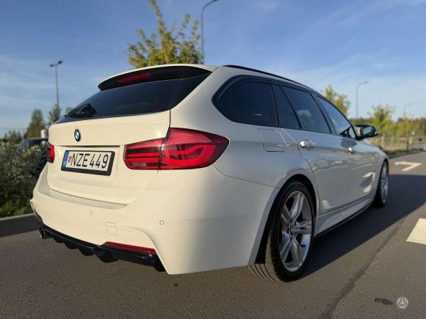 White BMW 320 2015 in Vilnius, with an engine capacity of 2.00 L and mileage of 300 thousand km for 10499 €, photo 7 on AUTOMOTO.COM.LV