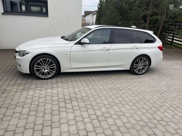 БМВ 320 2015 в Вильнюс на AUTOMOTO.COM.LV Белый БМВ 320 2015 в Вильнюс, объемом двигателя 2.00 л и пробегом 345 тыс. км за 12000 €, фото 3 на AUTOMOTO.COM.LV