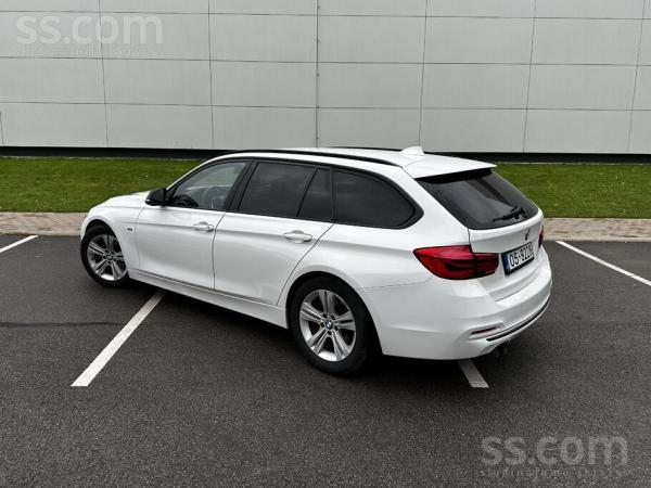 White BMW 320 2015 in Riga, with an engine capacity of 2.00 L and mileage of 232 thousand km for 8990 €, photo 5 on AUTOMOTO.COM.LV