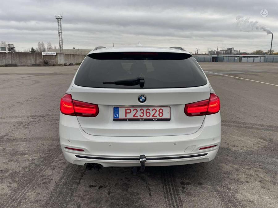Balts BMW 320 2016 Panevēža, ar dzinēja tilpumu 2.00 L un nobraukumu 270 tūkst. km par 8999 €, foto 7 vietnē AUTOMOTO.COM.LV