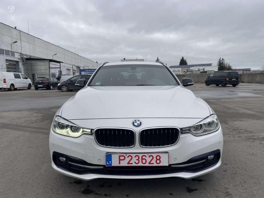 Balts BMW 320 2016 Panevēža, ar dzinēja tilpumu 2.00 L un nobraukumu 270 tūkst. km par 8999 €, foto 8 vietnē AUTOMOTO.COM.LV