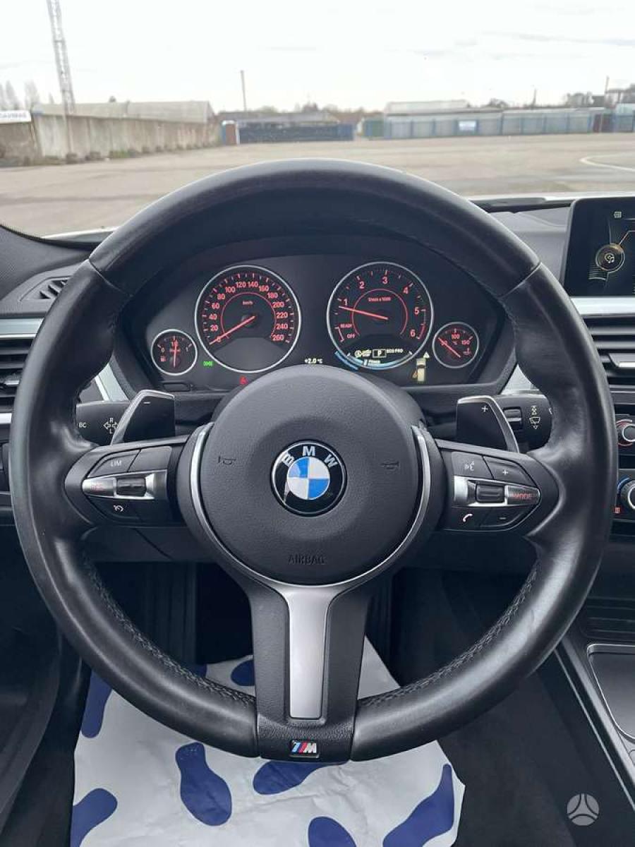 Balts BMW 320 2016 Panevēža, ar dzinēja tilpumu 2.00 L un nobraukumu 270 tūkst. km par 8999 €, foto 25 vietnē AUTOMOTO.COM.LV