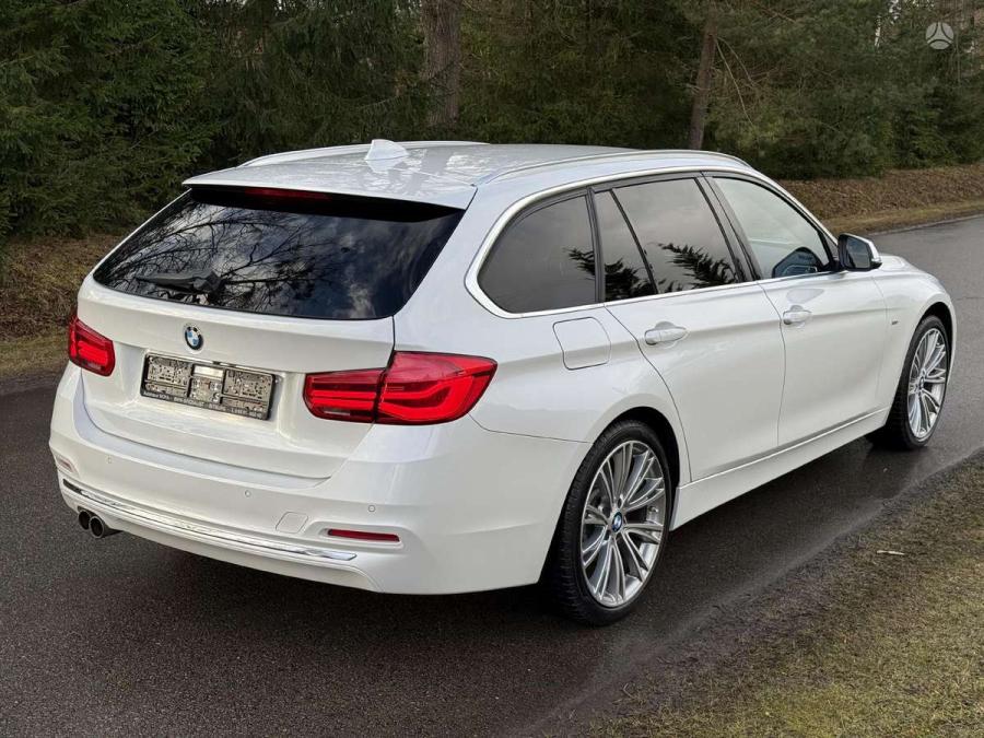 White BMW 320 2016 in Prienai, with an engine capacity of 2.00 L and mileage of 160 thousand km for 12950 €, photo 7 on AUTOMOTO.COM.LV