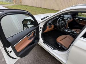 White BMW 320 2016 in Prienai, with an engine capacity of 2.00 L and mileage of 160 thousand km for 12950 €, photo 11 on AUTOMOTO.COM.LV