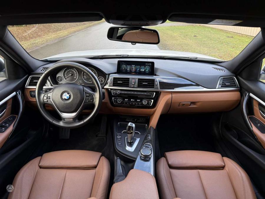 White BMW 320 2016 in Prienai, with an engine capacity of 2.00 L and mileage of 160 thousand km for 12950 €, photo 19 on AUTOMOTO.COM.LV