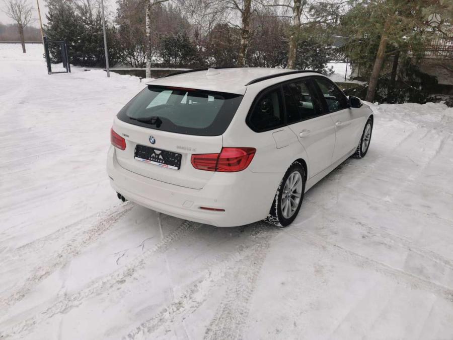 Balts BMW 320 2016 Kauņa, ar dzinēja tilpumu 2.00 L un nobraukumu 272 tūkst. km par 8300 €, foto 5 vietnē AUTOMOTO.COM.LV