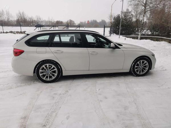 White BMW 320 2016 in Kaunas, with an engine capacity of 2.00 L and mileage of 272 thousand km for 8300 €, photo 6 on AUTOMOTO.COM.LV