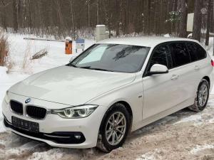 White BMW 320 2016 in Vilnius, with an engine capacity of 2.00 L and mileage of 295 thousand km for 9490 €, photo  on AUTOMOTO.COM.LV
