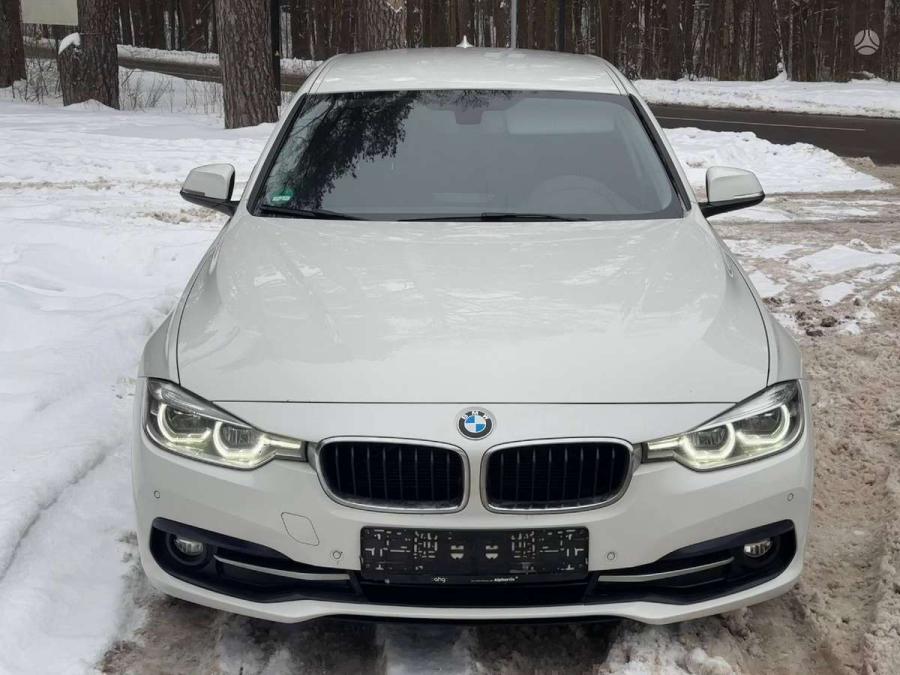 Balts BMW 320 2016 Viļņa, ar dzinēja tilpumu 2.00 L un nobraukumu 295 tūkst. km par 9490 €, foto 5 vietnē AUTOMOTO.COM.LV