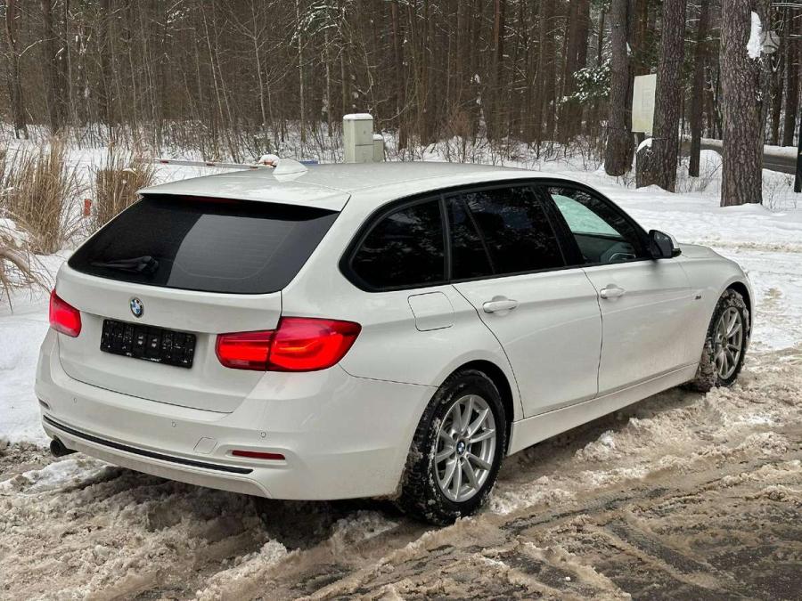 Balts BMW 320 2016 Viļņa, ar dzinēja tilpumu 2.00 L un nobraukumu 295 tūkst. km par 9490 €, foto 8 vietnē AUTOMOTO.COM.LV