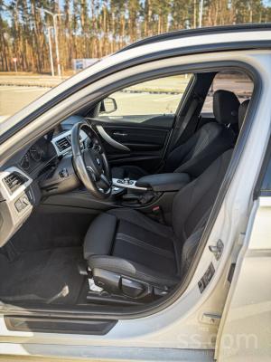 White BMW 320 2016 in Riga, with an engine capacity of 2.00 L and mileage of 272 thousand km for 11550 €, photo 12 on AUTOMOTO.COM.LV