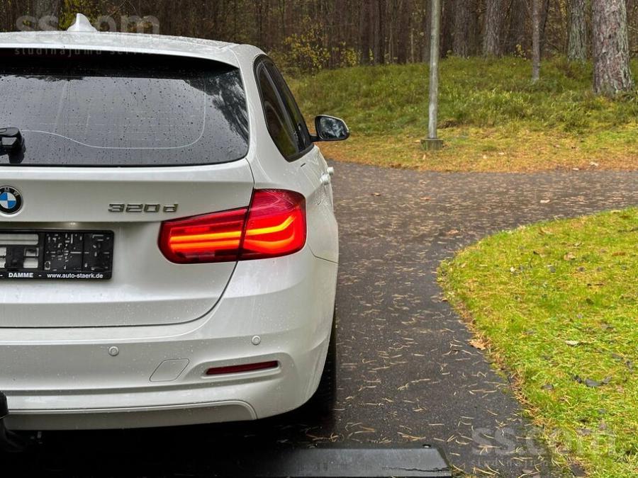 White BMW 320 2016 in Vilnius, with an engine capacity of 2.00 L and mileage of 268 thousand km for 9690 €, photo 11 on AUTOMOTO.COM.LV