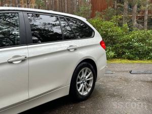 White BMW 320 2016 in Vilnius, with an engine capacity of 2.00 L and mileage of 268 thousand km for 9690 €, photo 14 on AUTOMOTO.COM.LV