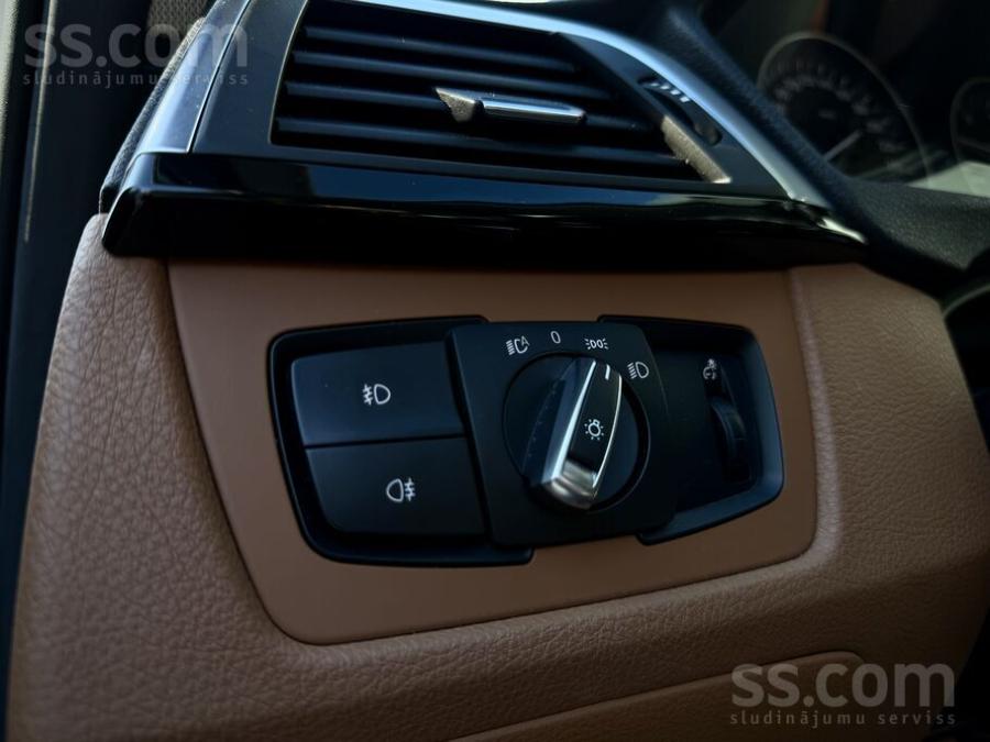Balts BMW 320 2016 Rīga, ar dzinēja tilpumu 2.00 L un nobraukumu 256 tūkst. km par 12500 €, foto 18 vietnē AUTOMOTO.COM.LV