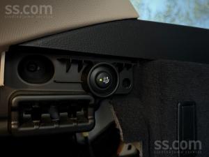 Balts BMW 320 2016 Rīga, ar dzinēja tilpumu 2.00 L un nobraukumu 256 tūkst. km par 12500 €, foto 29 vietnē AUTOMOTO.COM.LV