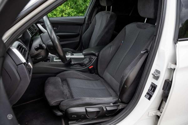 White BMW 320 2016 in Elektrenai, with an engine capacity of 2.00 L and mileage of 293 thousand km for 12350 €, photo 10 on AUTOMOTO.COM.LV