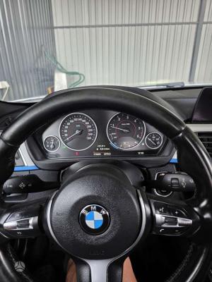 White BMW 320 2016 in Vilnius, with an engine capacity of 2.00 L and mileage of 170 thousand km for 11000 €, photo 10 on AUTOMOTO.COM.LV
