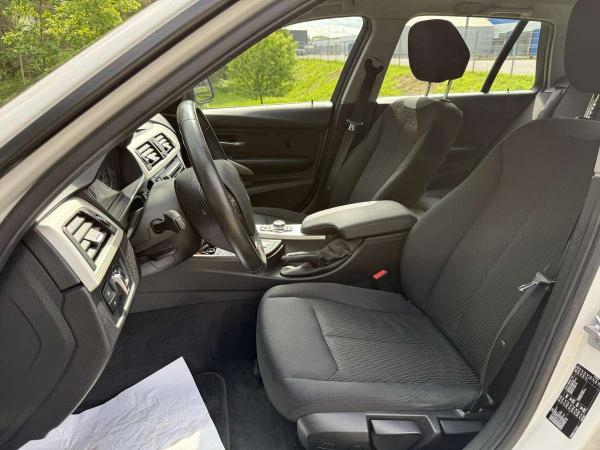 Balts BMW 320 2016 Ukmergė, ar dzinēja tilpumu 2.00 L un nobraukumu 300 tūkst. km par 7550 €, foto 10 vietnē AUTOMOTO.COM.LV