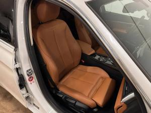 Balts BMW 320 2016 Jūrmala, ar dzinēja tilpumu 2.00 L un nobraukumu 241 tūkst. km par 13450 €, foto 27 vietnē AUTOMOTO.COM.LV