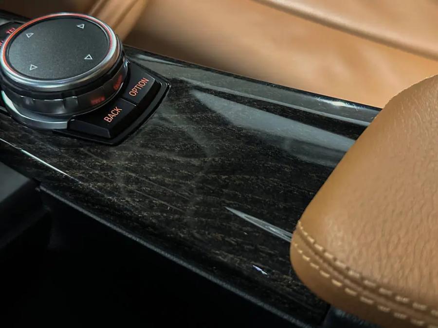 Balts BMW 320 2016 Jūrmala, ar dzinēja tilpumu 2.00 L un nobraukumu 241 tūkst. km par 13450 €, foto 39 vietnē AUTOMOTO.COM.LV