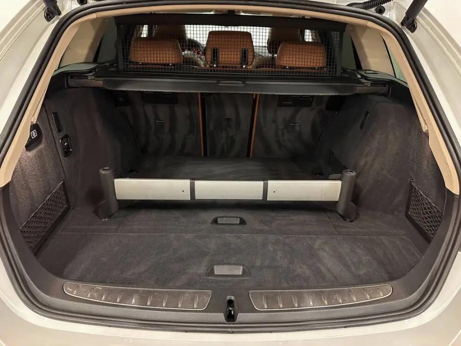 Balts BMW 320 2016 Jūrmala, ar dzinēja tilpumu 2.00 L un nobraukumu 241 tūkst. km par 13450 €, foto 48 vietnē AUTOMOTO.COM.LV