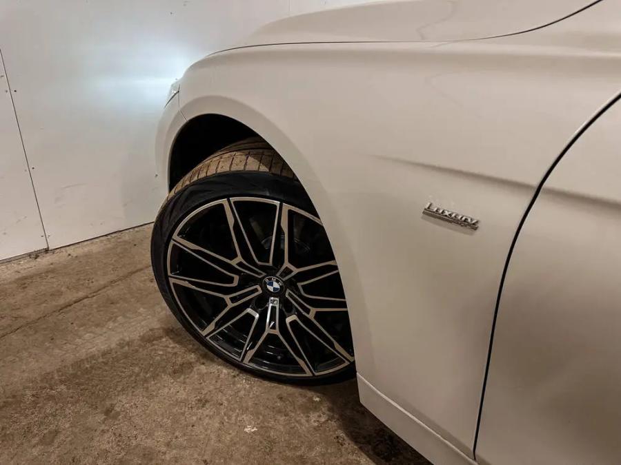 Balts BMW 320 2016 Jūrmala, ar dzinēja tilpumu 2.00 L un nobraukumu 241 tūkst. km par 13450 €, foto 60 vietnē AUTOMOTO.COM.LV