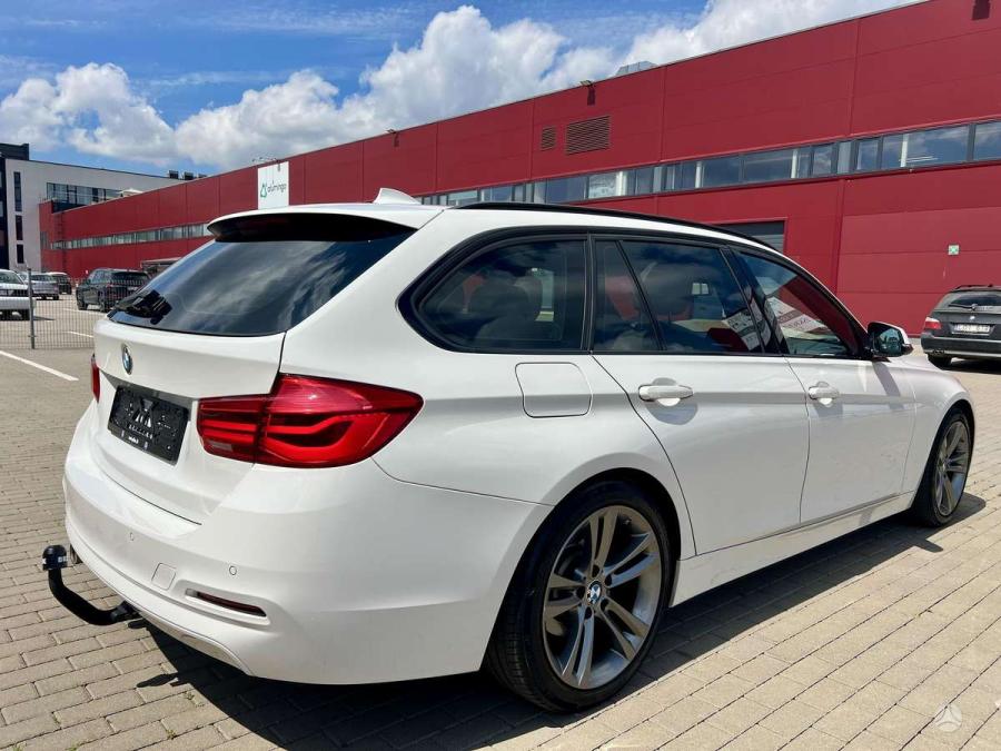 White BMW 320 2016 in Kaunas, with an engine capacity of 2.00 L and mileage of 267 thousand km for 11490 €, photo 10 on AUTOMOTO.COM.LV