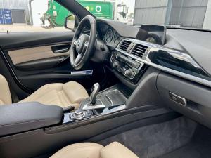 White BMW 320 2016 in Kaunas, with an engine capacity of 2.00 L and mileage of 267 thousand km for 11490 €, photo 16 on AUTOMOTO.COM.LV