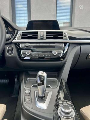 White BMW 320 2016 in Kaunas, with an engine capacity of 2.00 L and mileage of 267 thousand km for 11490 €, photo 27 on AUTOMOTO.COM.LV