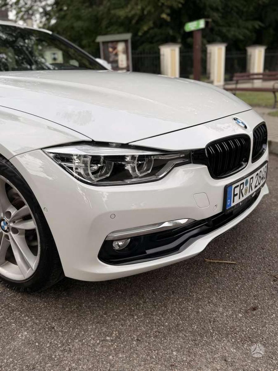 White BMW 320 2016 in Vilkaviskis, with an engine capacity of 2.00 L and mileage of 287 thousand km for 13800 €, photo 8 on AUTOMOTO.COM.LV