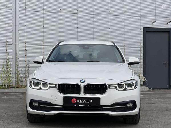White BMW 320 2016 in Utena, with an engine capacity of 2.00 L and mileage of 281 thousand km for 9350 €, photo 4 on AUTOMOTO.COM.LV