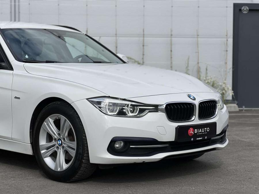 White BMW 320 2016 in Utena, with an engine capacity of 2.00 L and mileage of 281 thousand km for 9350 €, photo 15 on AUTOMOTO.COM.LV