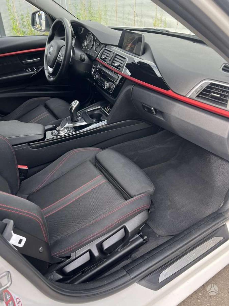 White BMW 320 2016 in Utena, with an engine capacity of 2.00 L and mileage of 281 thousand km for 9350 €, photo 33 on AUTOMOTO.COM.LV